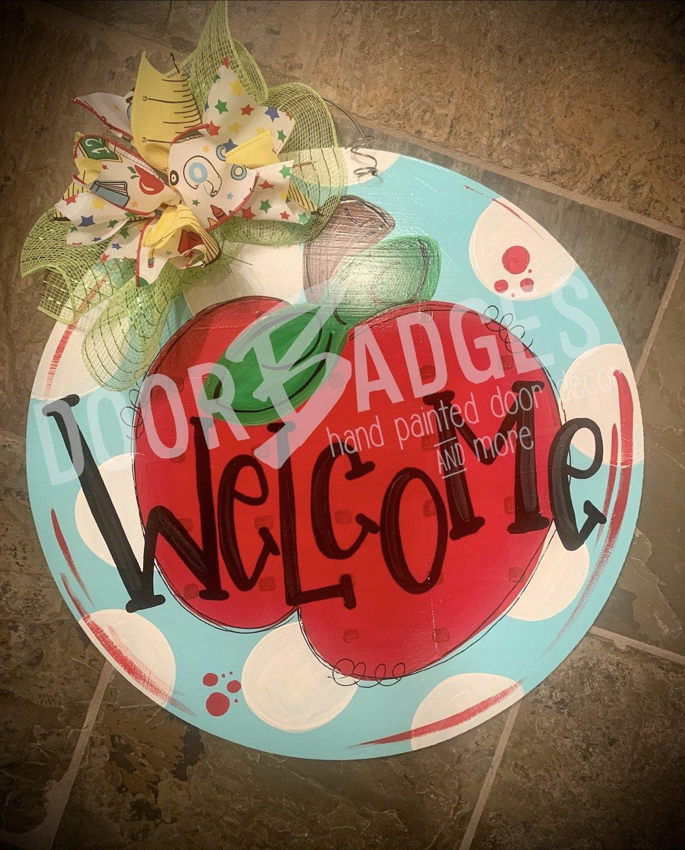 Welcome Apple Door Hanger - Teacher - teacher gift – DoorBadges